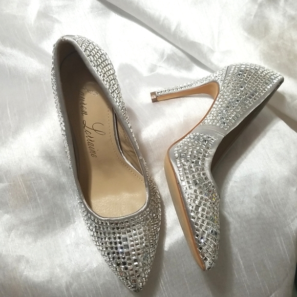 Lauren Lorraine | Shoes | New Lauren Lorraine Crystal Studs Point Toe Pumps Heels Embellished ...